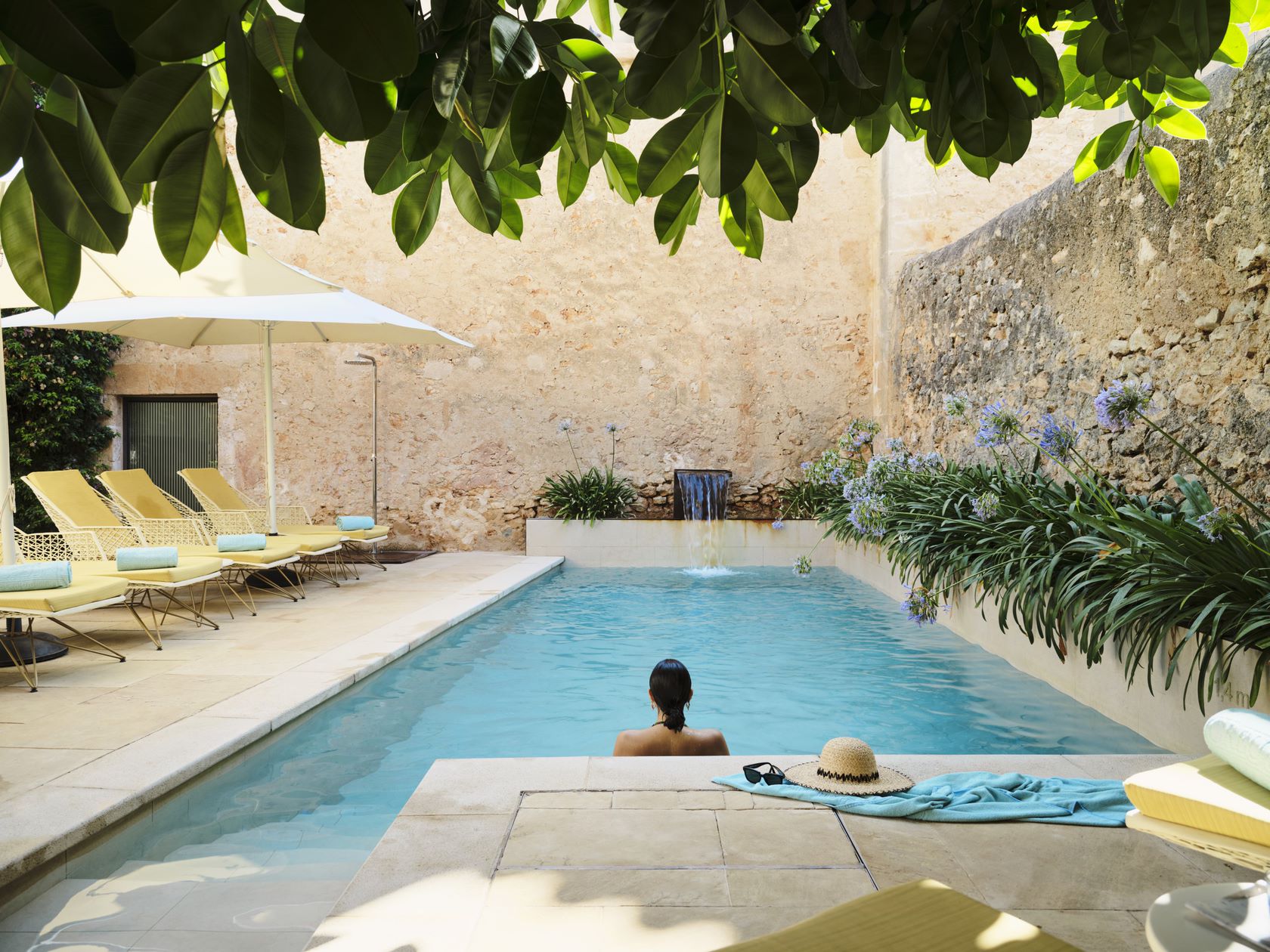 Up to 8% Cashback on Expedia | Capital on Tap